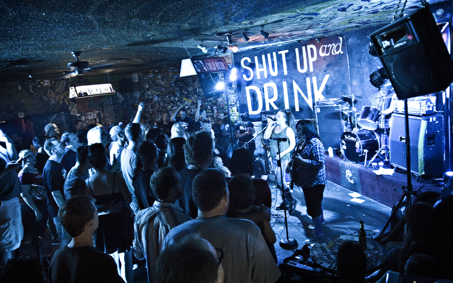 Booking – Double Down Saloon